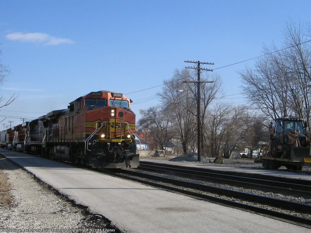 BNSF 4390